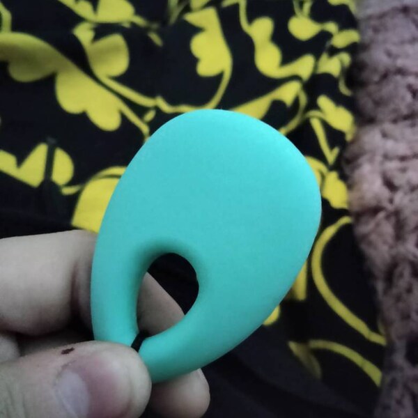 Silicone Round Shaped Crown Pacifier Clip, Silicone Nipple Holder - Etsy