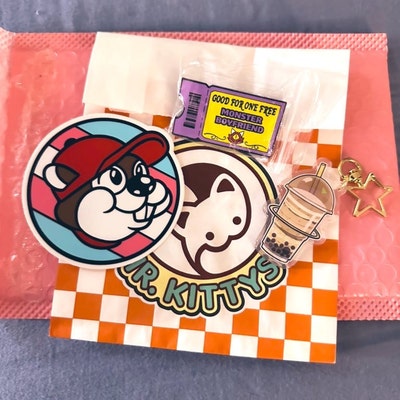 Cuddle Pile Worm on String Enamel Pin - Etsy