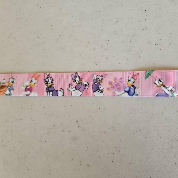 Disney Villains Fabric 100% Cotton Fabric Fat Quarters Tumbler Cuts ...