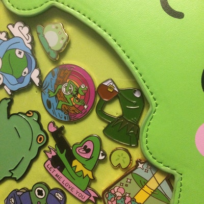 Wat Lady Meme Enamel Pin - Etsy