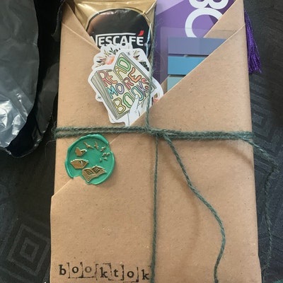 MYSTERY BOX MEDIUM// Book Lover Book Box, Book Lover Gift, Bookish Gift ...