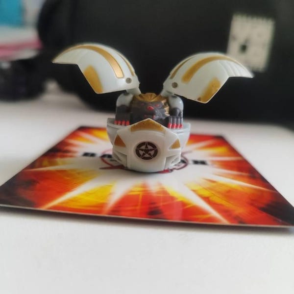 Bakugan Aqous Ravenoid - Etsy