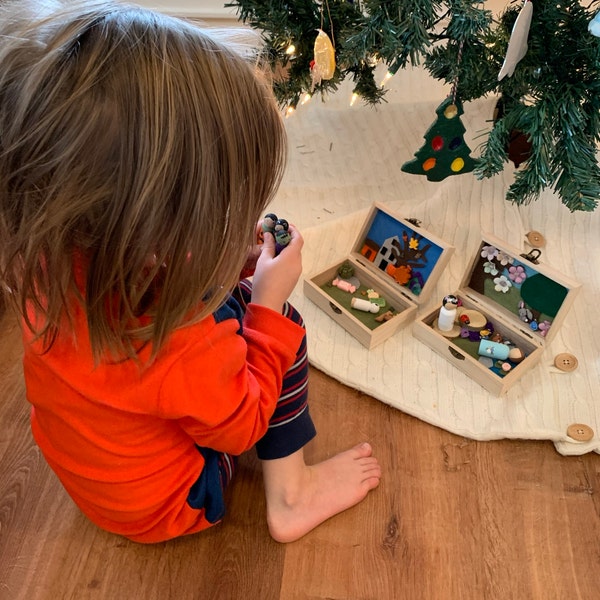 Mini Trucks Construction Site, Mini Peg People Playset, Travel Toy ...