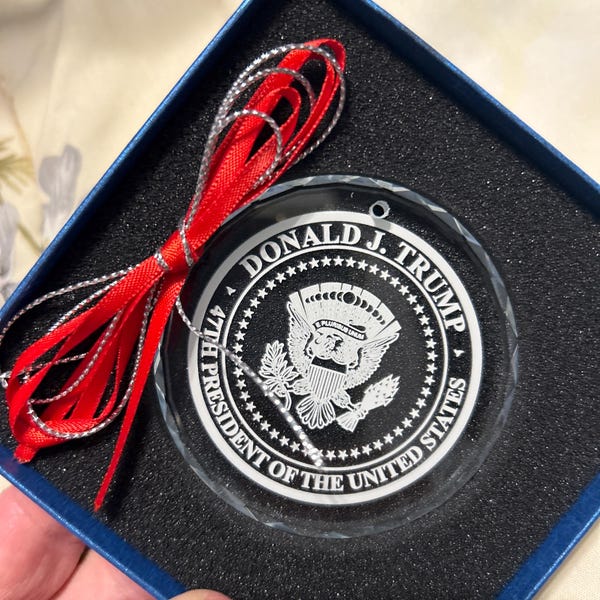 Donald Trump 47th President of the United States Crystal Christmas ...