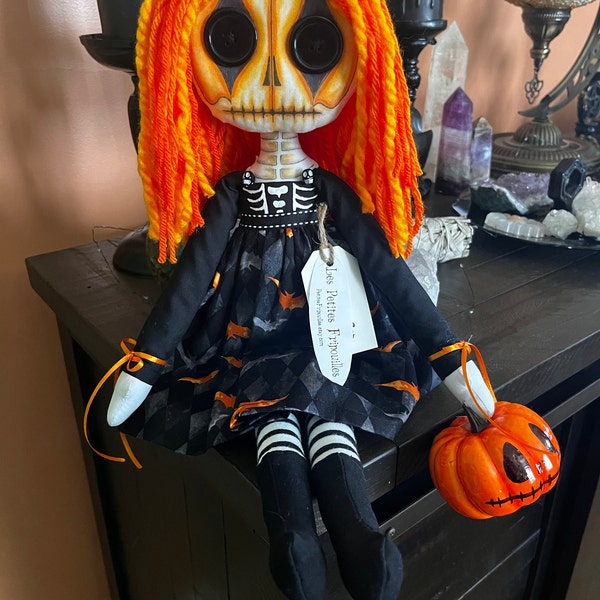 BILLIE OOAK Rag Doll 19 Inspired by BEETLEJUICE Movie by Tim Burton ...