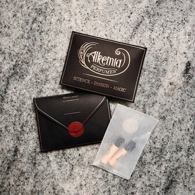 Alkemia Perfumes Introductory Sample Set - Etsy