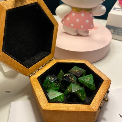 ELDRITCH POISON Dice Handmade Resin 7 Dice Set With Box for Call of ...