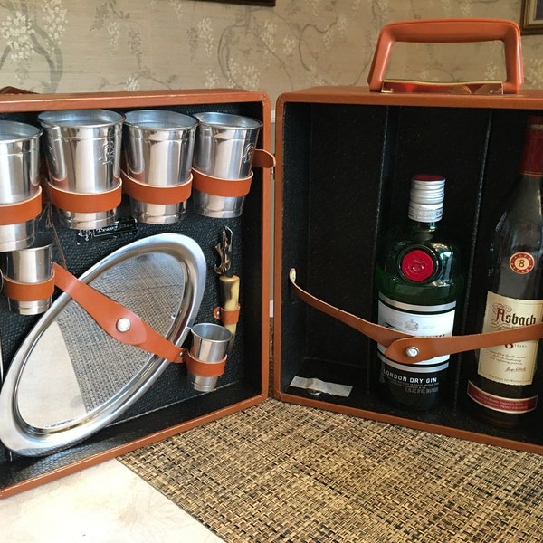 Barn Shaped Shadow Box LARGE Open Work Display Shelf 14 Compartments to ...