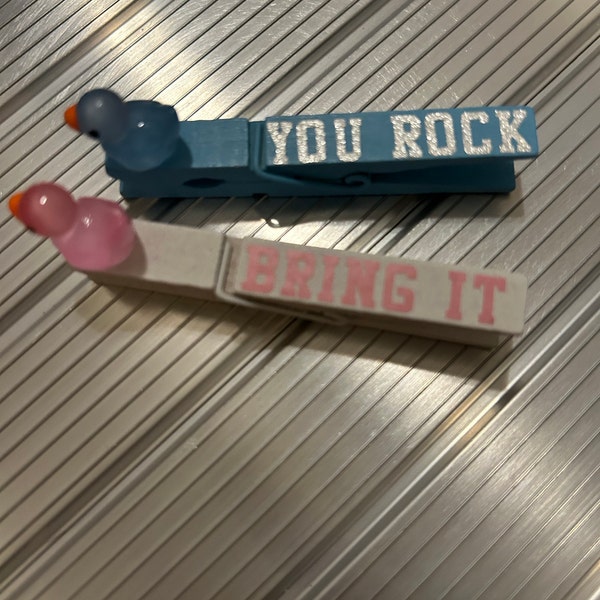 Pack of 12 Ombre Cheer Pins - Cheerleader Good Luck Pins - Spirit Pins ...