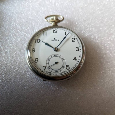 Record Cal 433 Pocket Watch in Exceptionally Good Conditon 52mm in ...