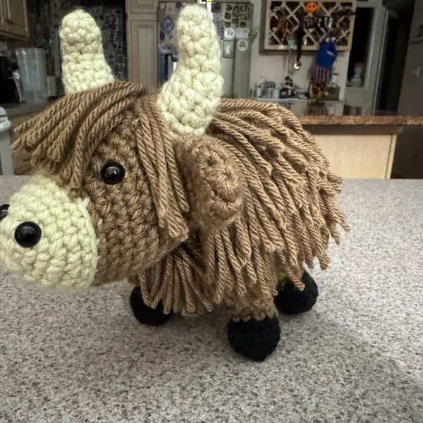 Highland Cow Crochet Pattern - Amigurumi Cow Pattern - Digital Download ...