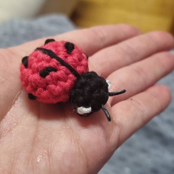 Crochet Pattern Micro Ladybug Amigurumi: Make Your Own Miniature ...