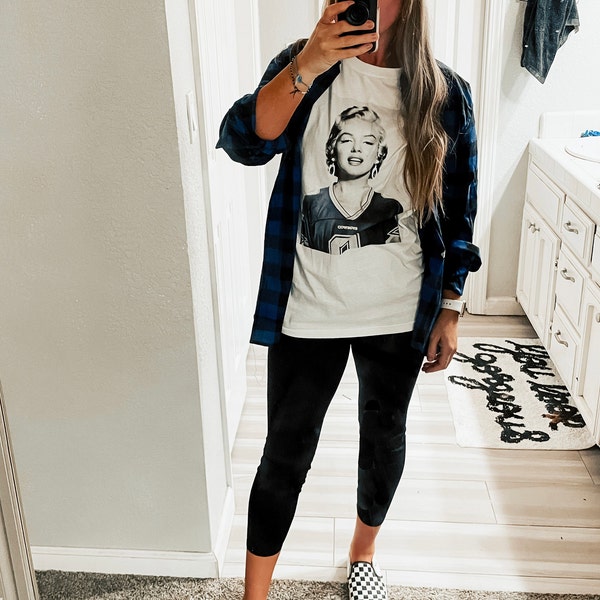 Neon Deion Sanders Draft Day Gold Chains T-shirt - Etsy