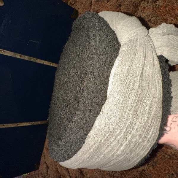 Black Sheepskin Papakha Kalpak – Handmade Caucasus Winter Hat ...