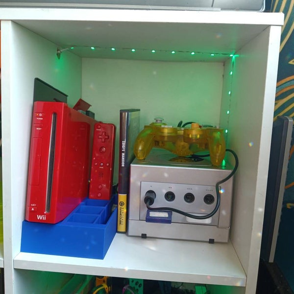 Mario Kart Video Game Series Display Stand Display Your Mario Kart ...