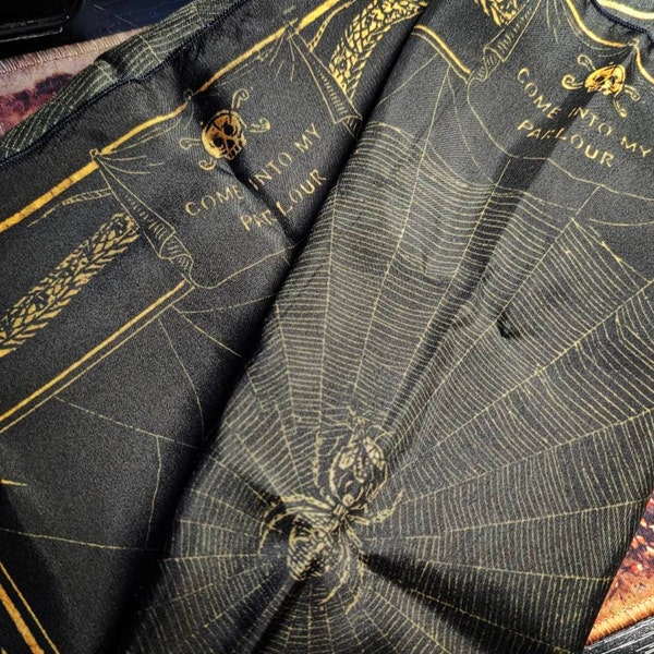 Come Into My Parlor Scarf - Etsy