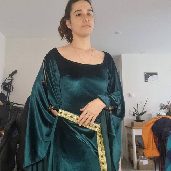 Green Velvet Elven Dress - Medieval Ren Fair Costume - Etsy