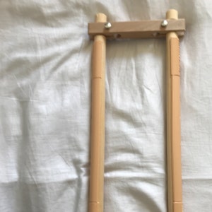 Easy Clip Embroidery Frame: No Sew Stitching Lap Frame - Cross Stitch ...