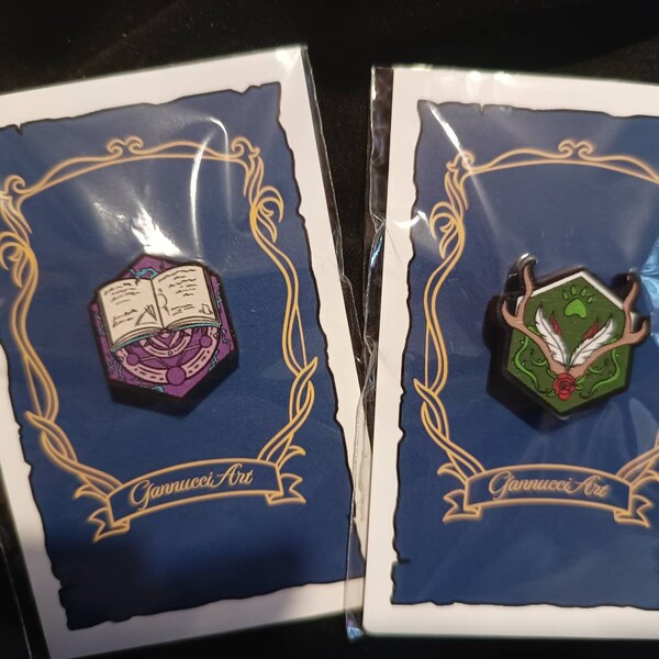 D&D Class Wooden Pin Badges! 14 Designs - Etsy