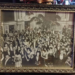 Santa Claus is Comin' to Town Sombertown Illegal Toy - Etsy