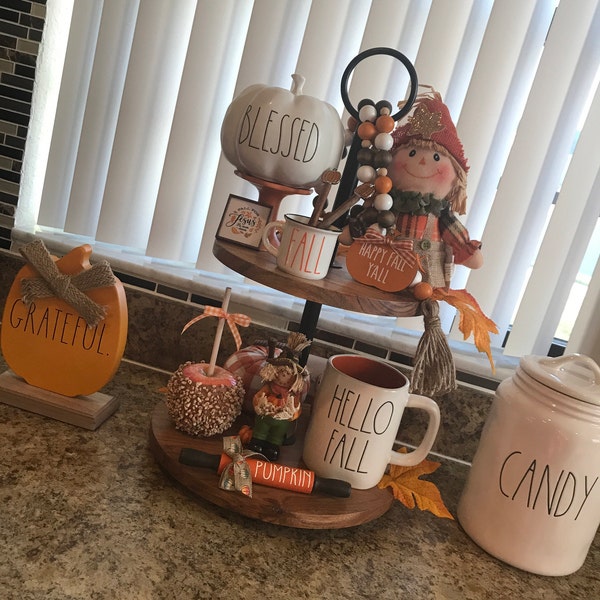 Fake Caramel Apples, Caramel Apple With Nuts, Fake Candy Apple ...