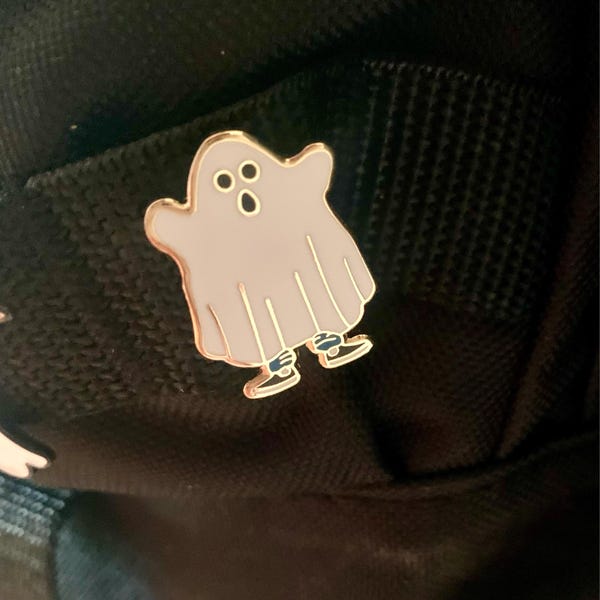 Enamel Pins - Cheeky Taco Funny Food Enamel Pin - Etsy