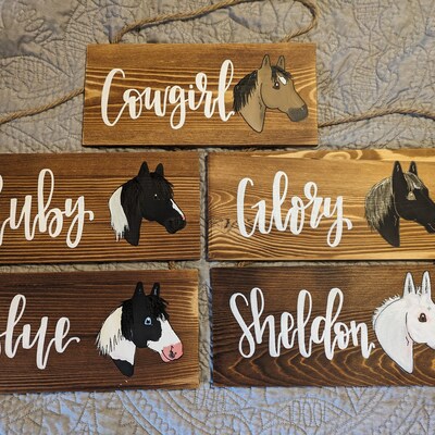 Horizontal Stall Sign - Etsy
