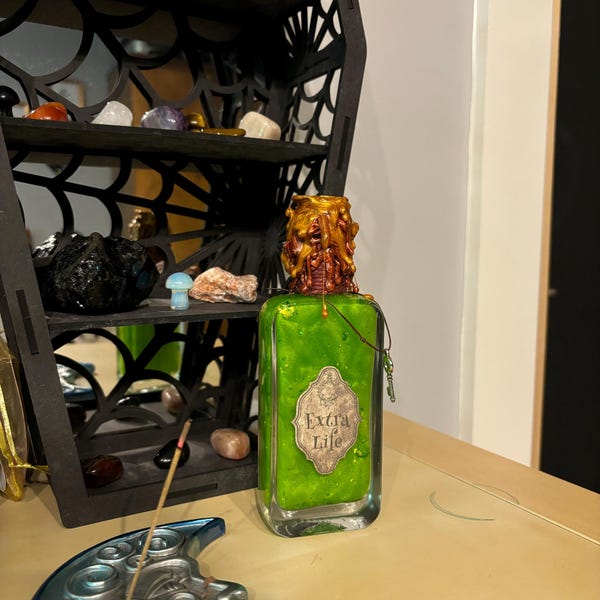 DIY Potion Box - Colour Changing Potion - 18 Options! - the Apothecary ...