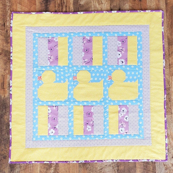 PDF Pattern - Little Ducky Quilt Block Pattern, Traditional Quilt Block ...