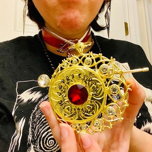 Bayonetta Cosplay Umbran Watch | Etsy