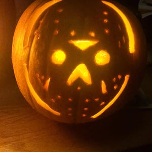 Iconic Jason Voorhees Friday the 13th Horror Movie Printable Pumpkin ...