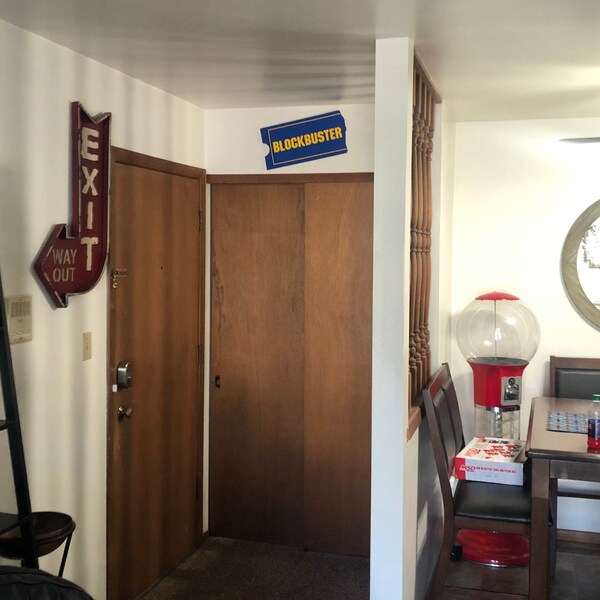 19" X 9" Blockbuster Video Wood Wall Decor Mancave Home Theater Room ...