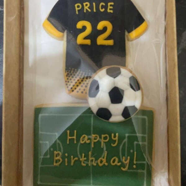 Personalised Football Fan Birthday Biscuits, Gift for Football Fan ...