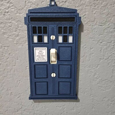 Police Box Windows 3d Printed Blue and White 7.25x9.5 - Etsy