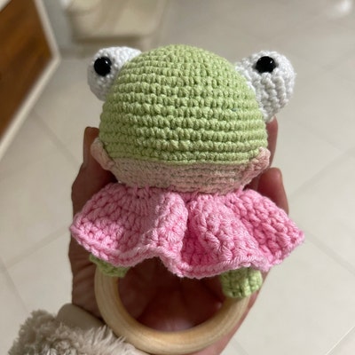 PATTERN ONLY: Frog Baby Rattle Frog Amigurumi Toy Frog Toy Tutorial ...