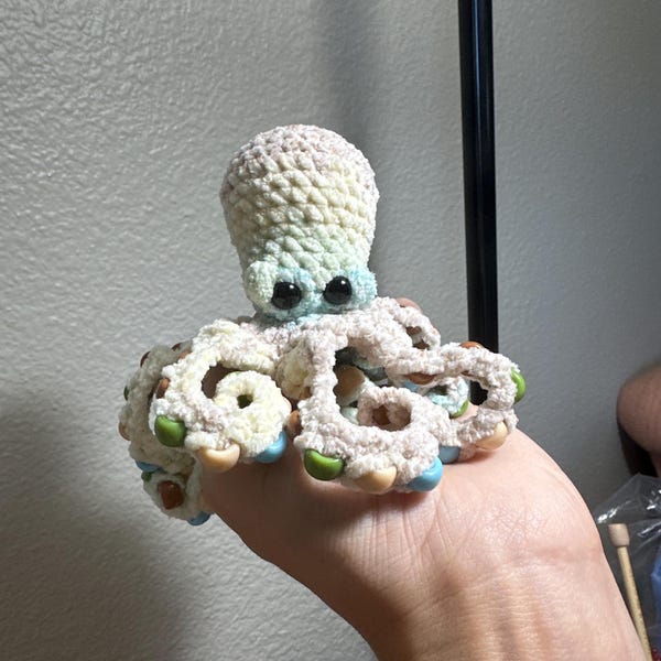Beaded Fidget Octopus Crochet Pattern: Beginner Friendly, No Sew ...