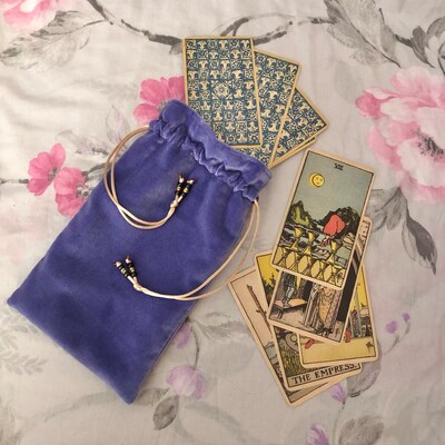 Large Tarot, Oracle, Rune Reading Cloth / Spread Cloth in Cotton Velvet ...