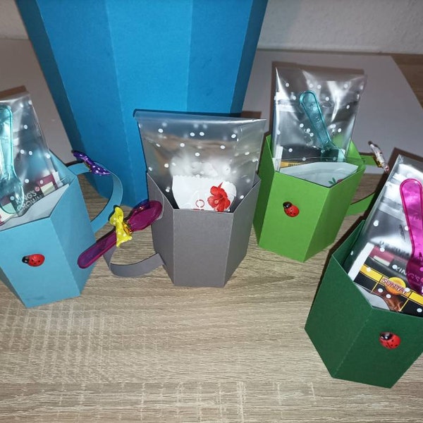 SVG File: 3D Paper Mug Gift Box / Treat Box / Christmas Party Favor SVG ...