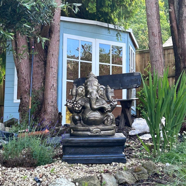 Large 3 Tier Barcelona Fountain, in a Large Neapolitan Pool Surround - Etsy