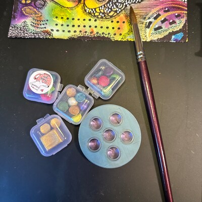 Hexagonal DOT Holder Stackable, 84 DOT Capacity Multiple Colors ...