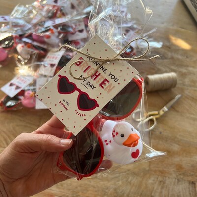 EDITABLE Heart Sunglasses Valentine's Day Tag, Non-candy You Brighten ...