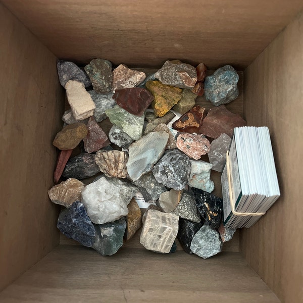 50 Different Rough Stones With Identification Cards - the Best Starter ...