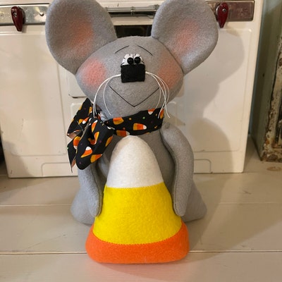 Candy Mouse Epattern...primitive Halloween Mouse Doll With Candy Corn ...