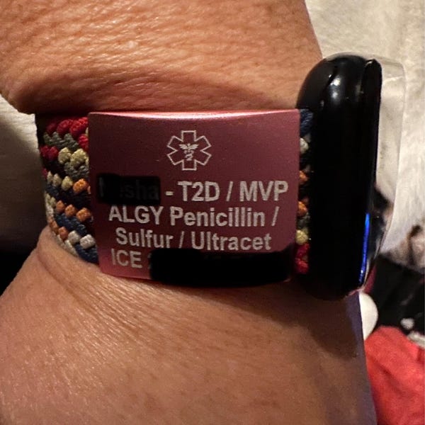 Medical Alert Bracelet Women, Personalized Emergency Bracelet, Alert ...