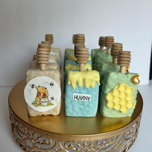 Winnie the Pooh Edible Cupcake Toppers, Set of 12 - Etsy