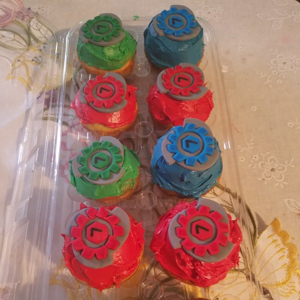 Fondant Cupcake Toppers - Beyblade - Etsy