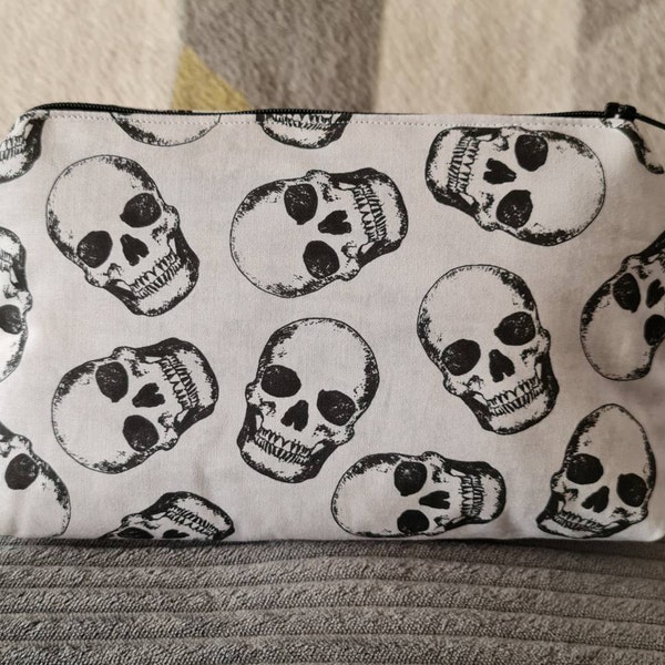 Gothic Skull and Rose Pencil Case. - Etsy
