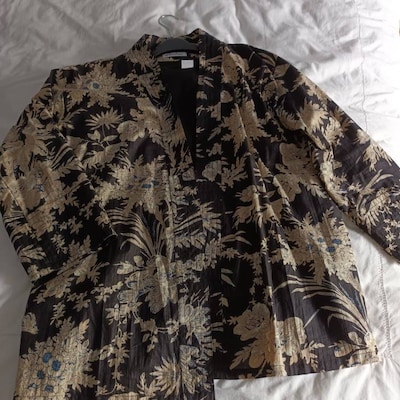 Cotton Kimono Jacket in Cream With Pink, Blue, Green and Yellow Flowers ...