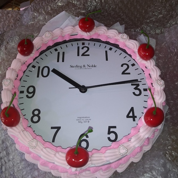 Vintage Style Kawaii Coquette Pink and White Fake Cake Clock With ...