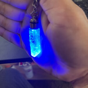 Star Wars Lightsaber Kyber Crystal 100 % Handcrafted Glowing - Etsy